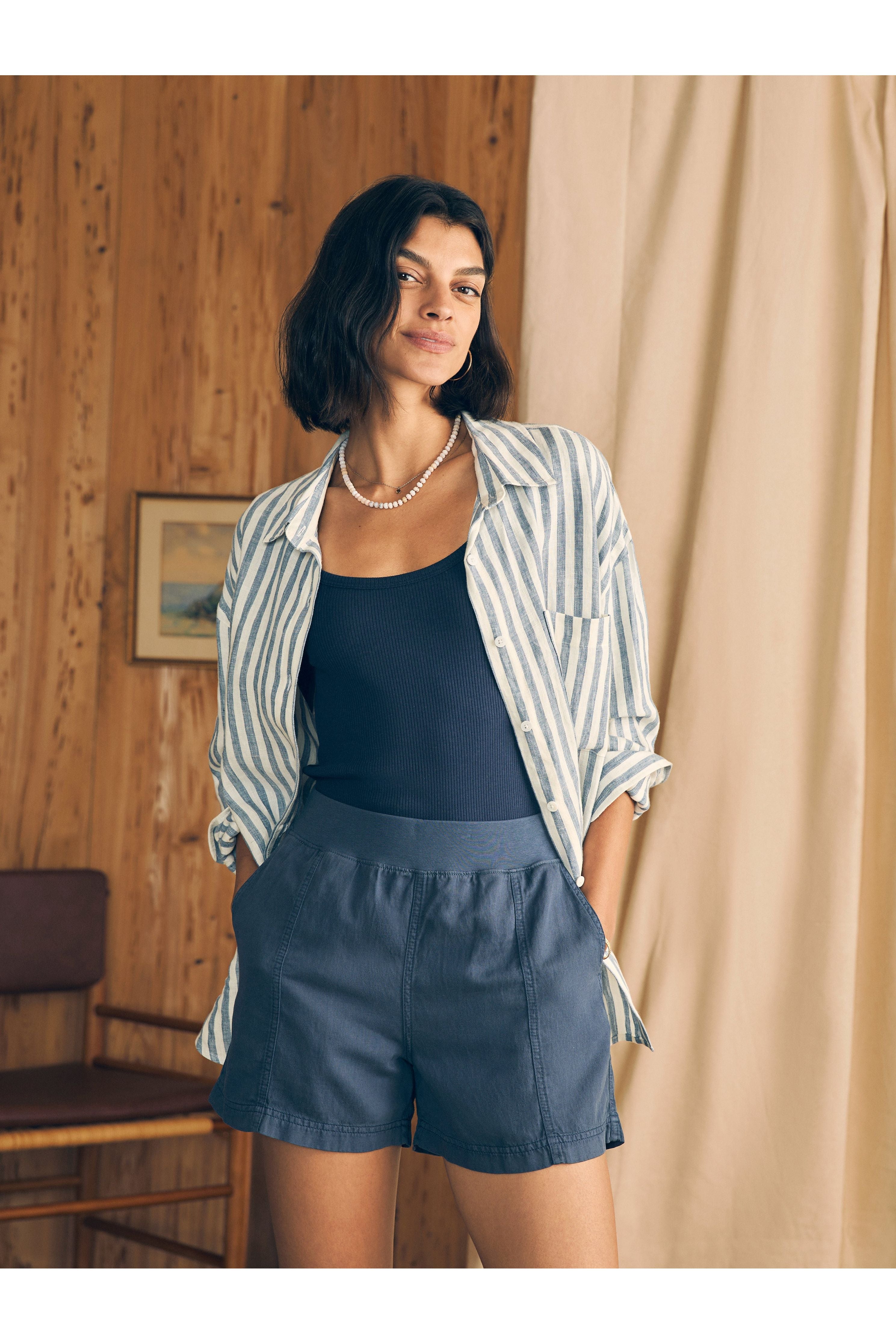 Arlie Short - Navy – Eclipse Sample Sales